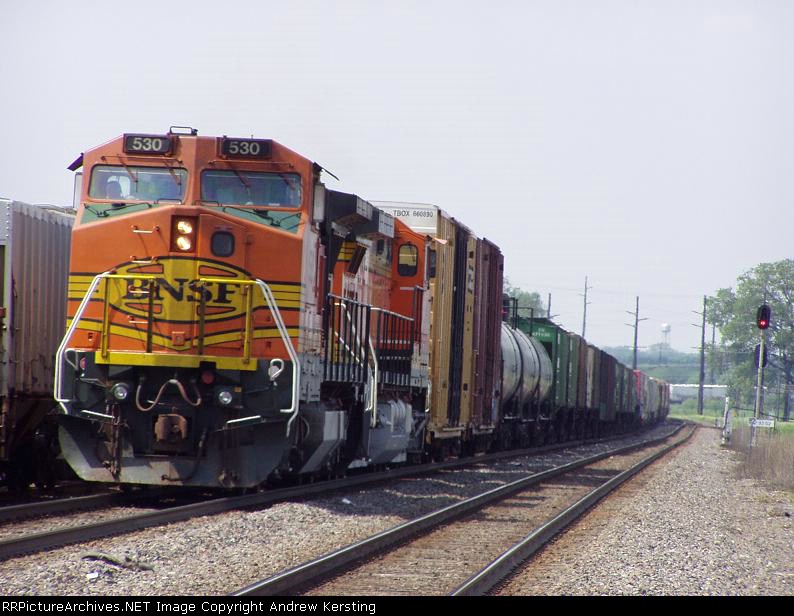 BNSF 530